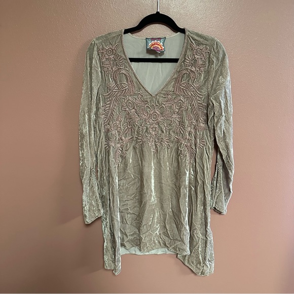 Johnny Was | Tops | Johnny Was Collection Taupe Gray Velvet Embroidered ...